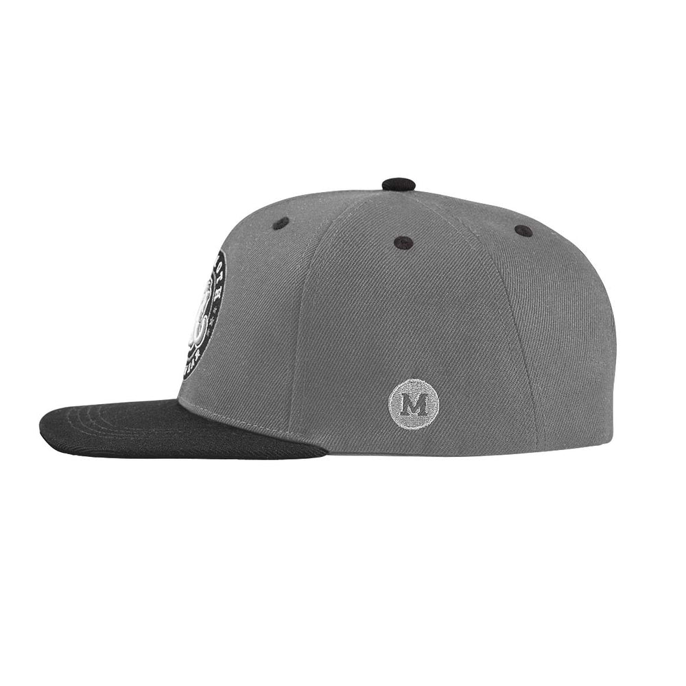 Classic Snapback Grey Hat - Sleek and Versatile